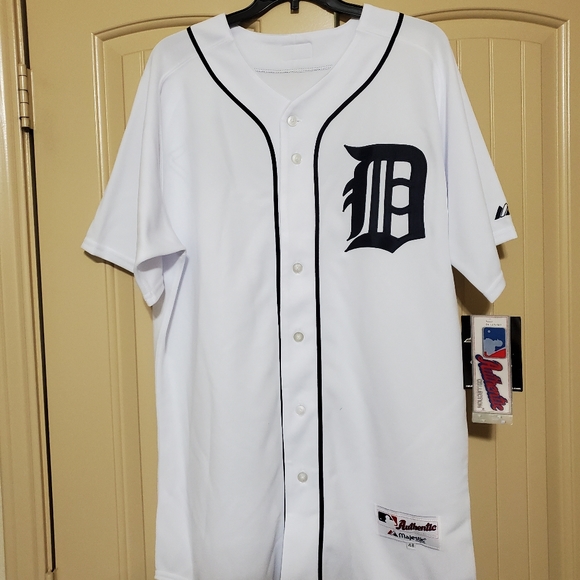 Majestic | Shirts | Detroit Tigers Ivan Rodriguez Jersey | Poshmark